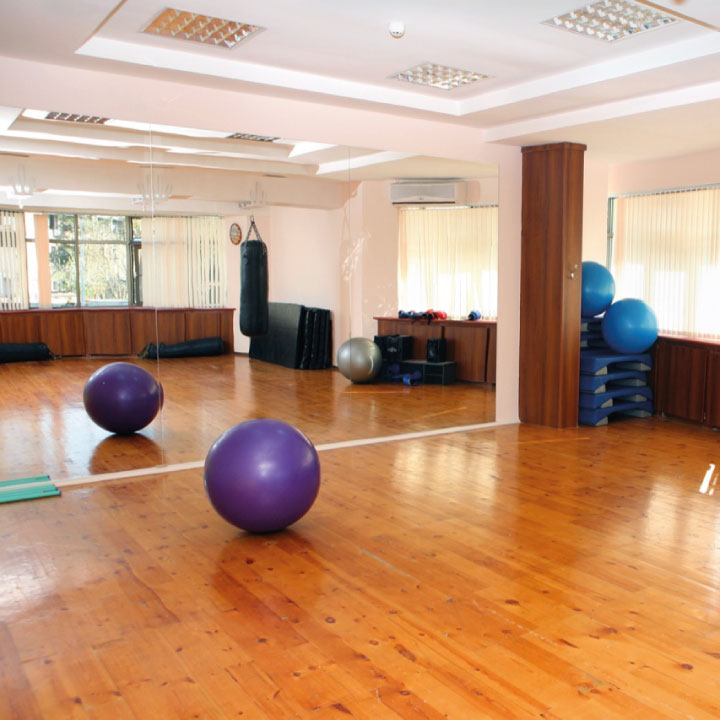 Leisure Centre Cleaning | Gym Cleaning | Health Club Cleaning | Rosca